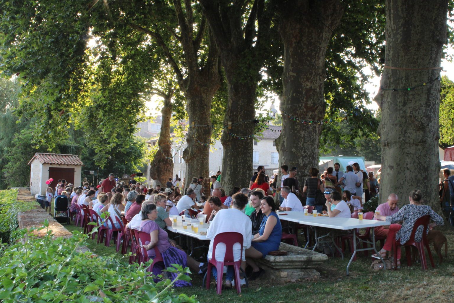 Mairie Ruffec : commune du sud-ouest de la France en Charente